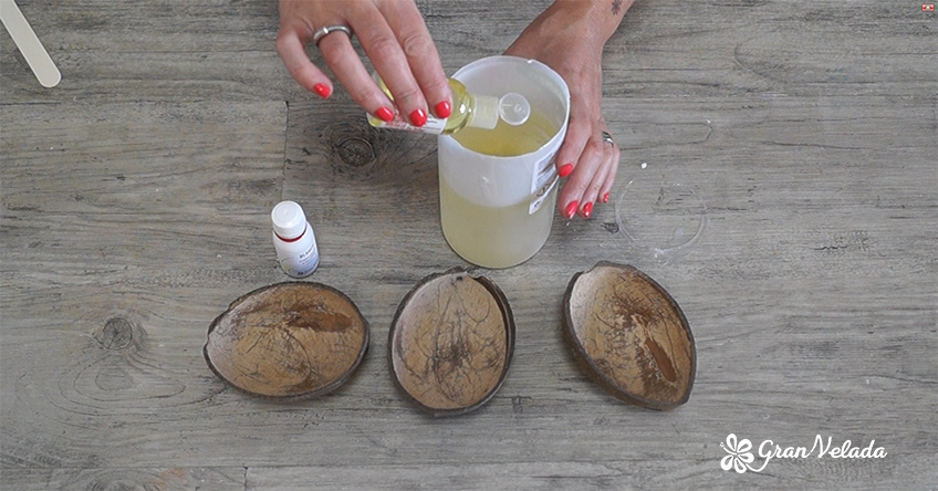 Velas de coco hechas en casa, aroma para tu hogar.