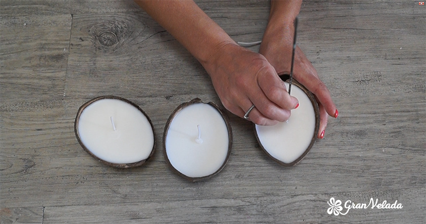 Velas de coco hechas en casa, aroma para tu hogar.