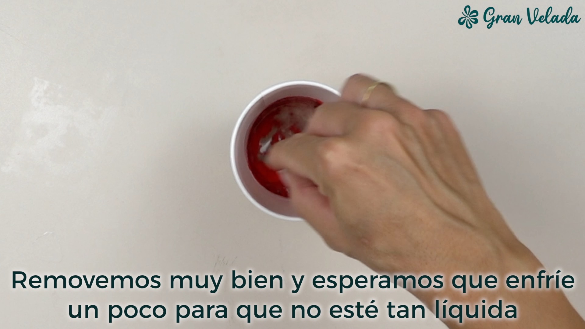 Cómo Hacer Velas Sangrientas Para Sorprender En Halloween